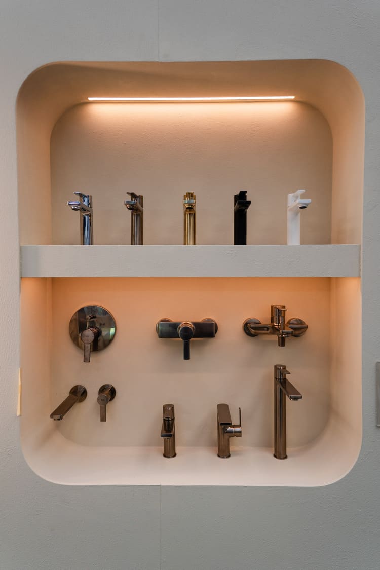 Roca Highlights Sustainable Hospitality Solutions at HIX 2025 | Roca UK ...